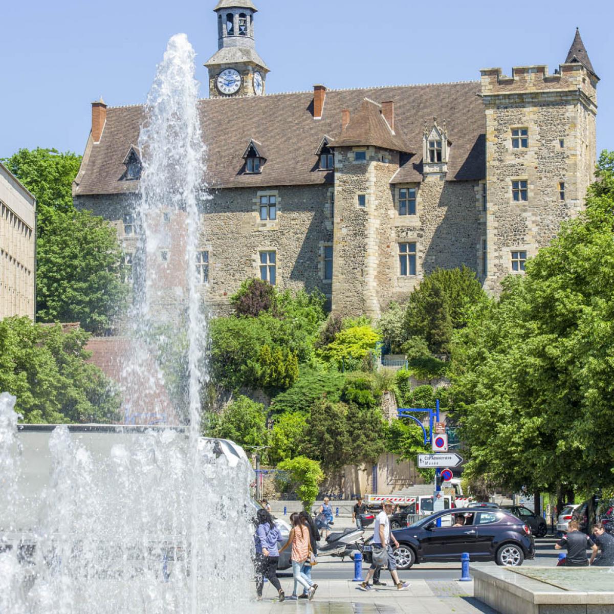 The medieval city of Montluçon | Vallée coeur de France Tourist Office