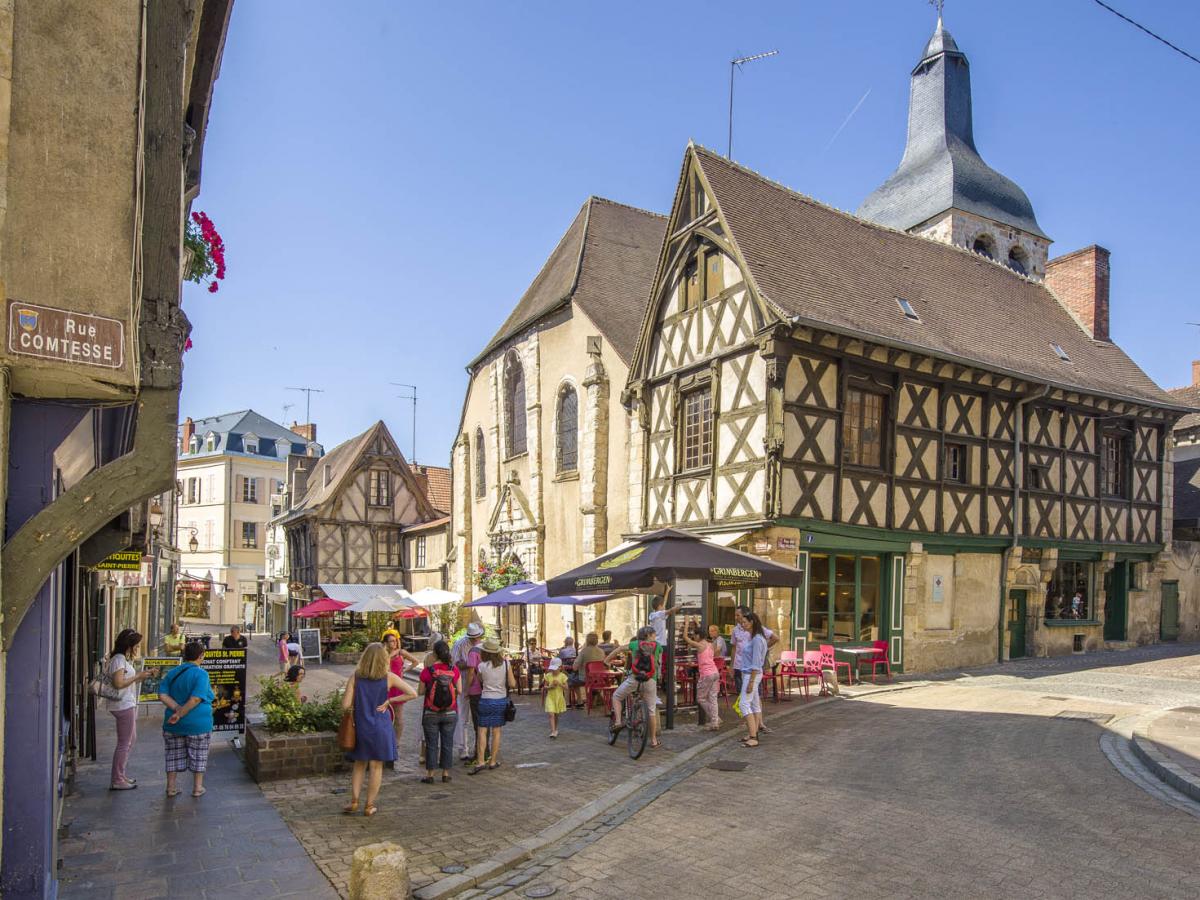 The medieval city of Montluçon | Vallée coeur de France Tourist Office